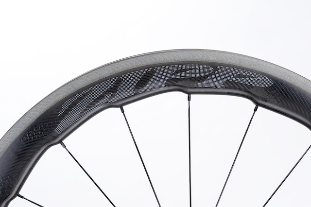 Radicaal nieuwe vorm voor Zipp 454 NSW | Wieler Revue