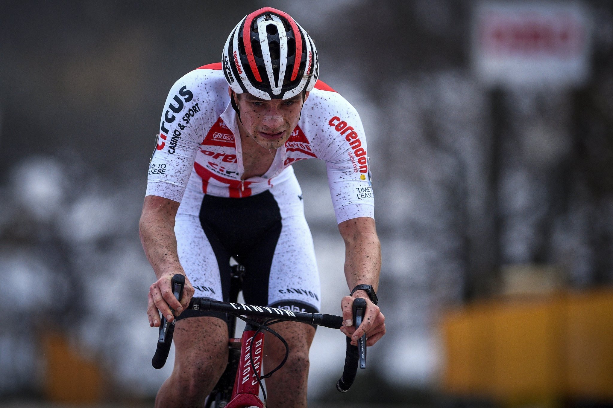 Einde seizoen voor David van der Poel | Wieler Revue