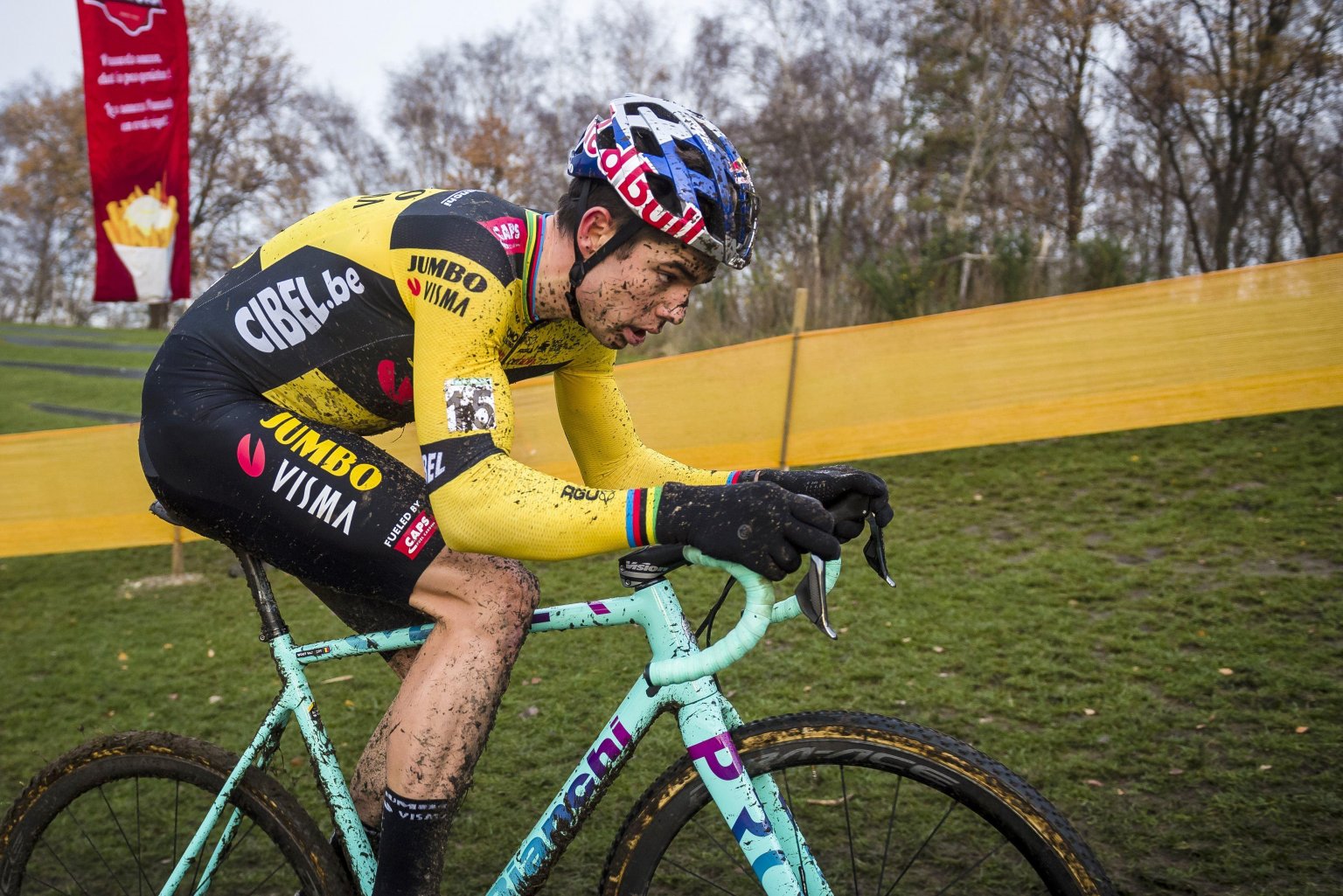 Wout van Aert crosst na januari nog niet op nieuwe fiets: 'Crossfiets ...