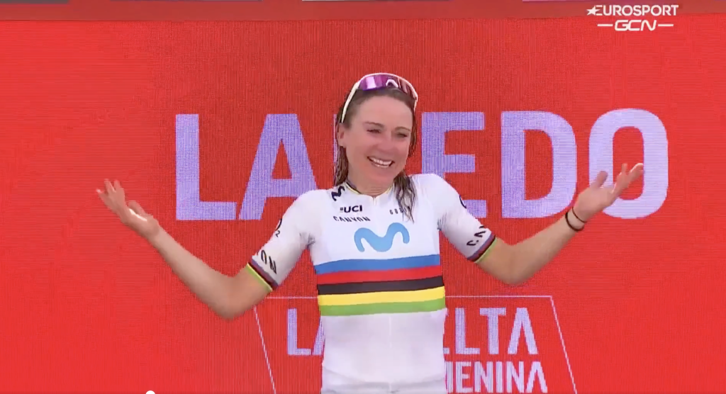 🎥 Hilariteit in Vuelta: Gaia Realini en Annemiek van Vleuten beiden ...