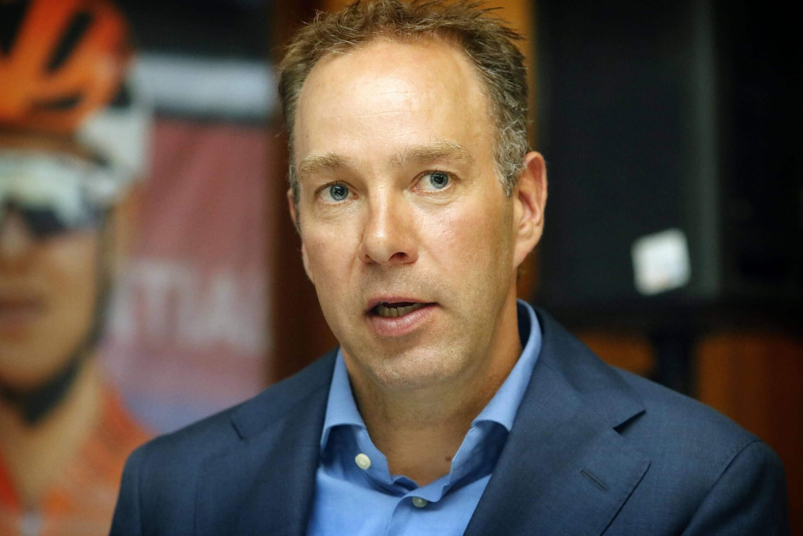 SD Worx-ploegleider Danny Stam woedend: 'Zijn ze bij de UCI wel in ...