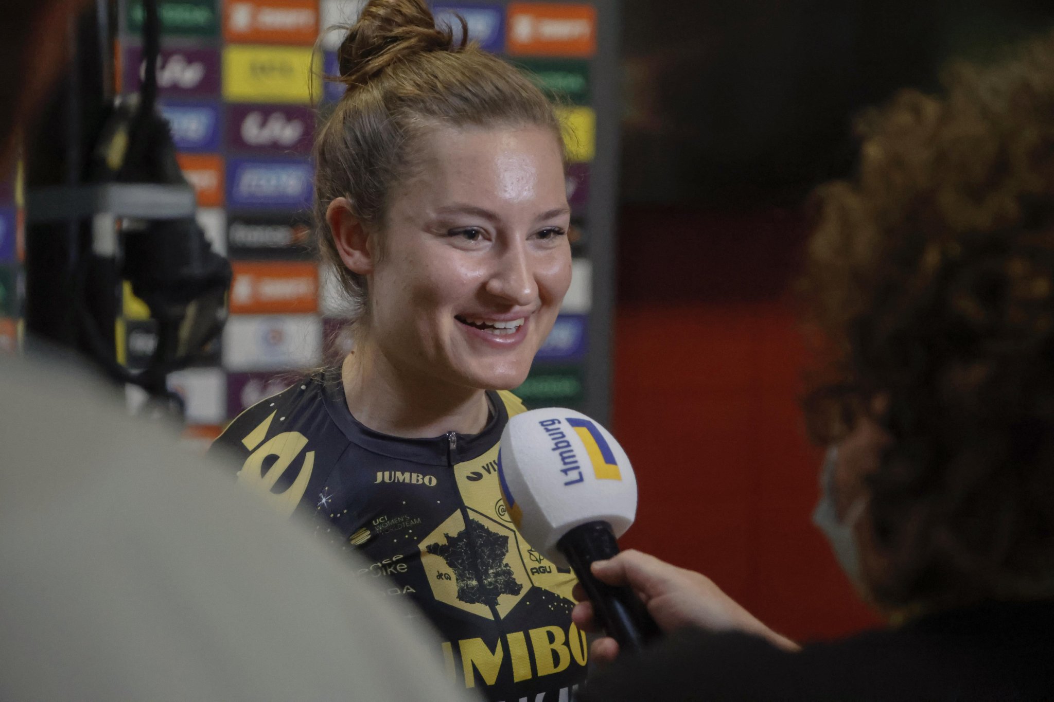 Eva van Agt: bekende opa en van tophockeyster naar topwielrenster in ...