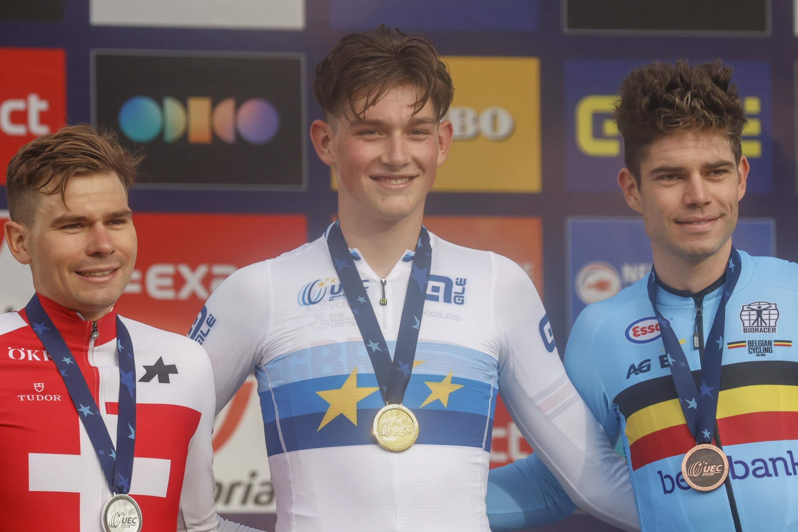 Wie is Joshua Tarling, de 19-jarige tijdritrevelatie en nieuwe Europees ...