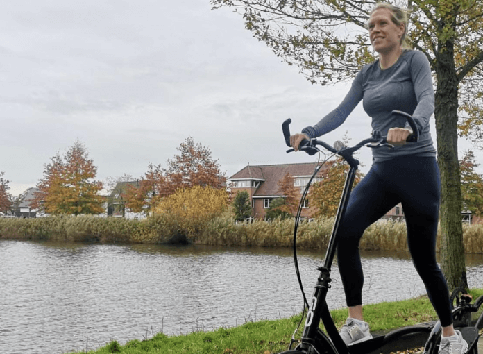 📸 Bijzondere fiets, olympische verkenning: Ellen van Dijk maand na ...
